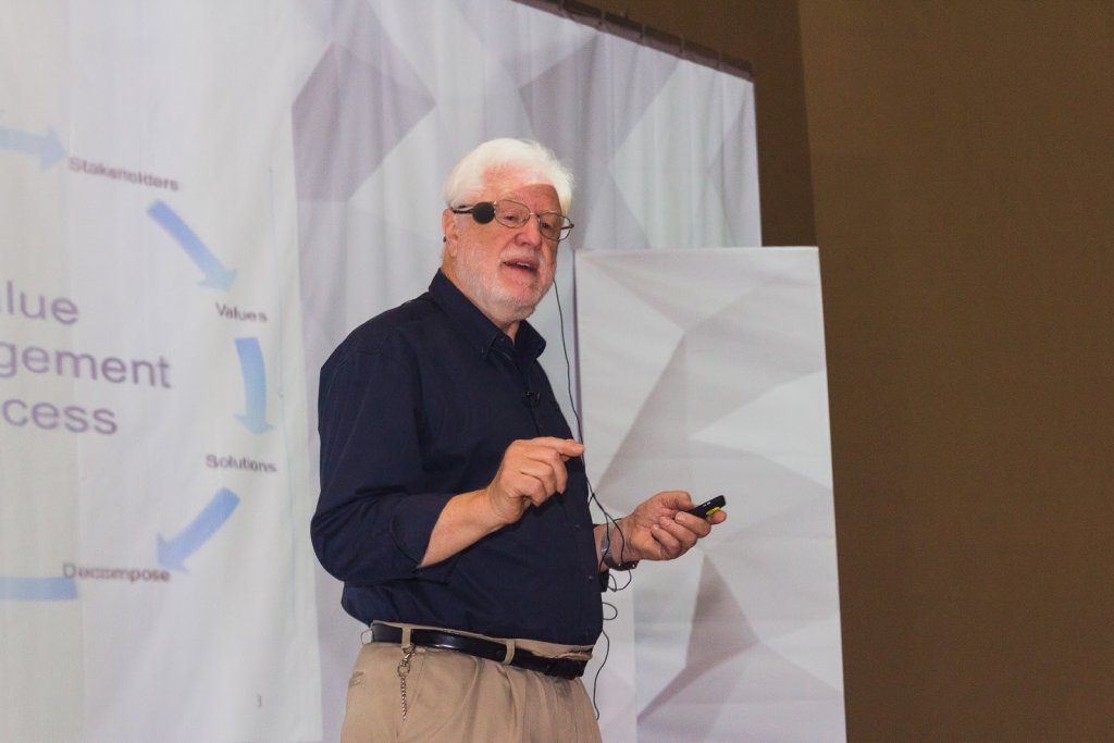 ITEM 2016. Conference Connecting Experts