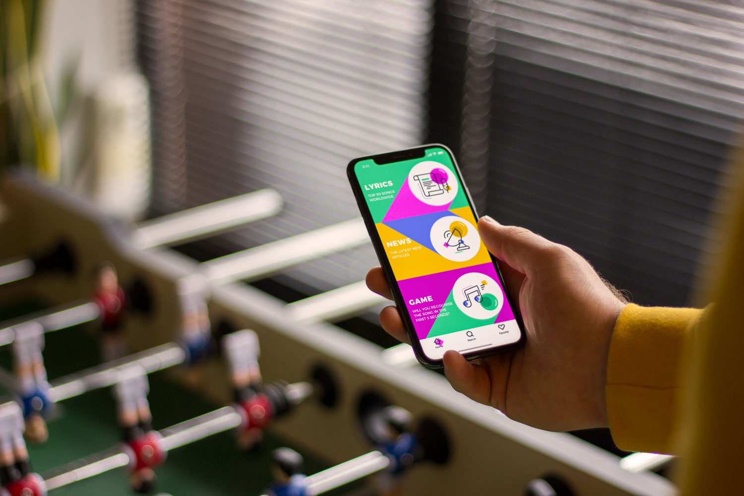 Types of Contrast in User Interface Design